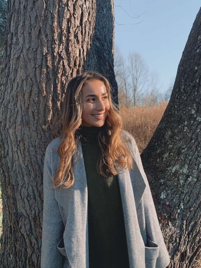 Meet Sophia Sparrgrove ’22, president of Syracuse’s Entrepreneurship ...