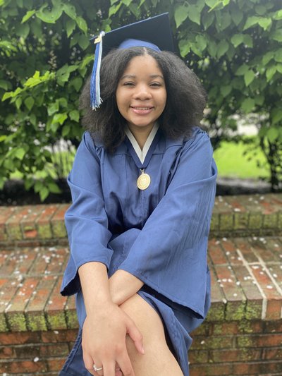 Trinity Coates ’24 on her love of math, chemistry and invention ...