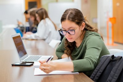 Finals Week Tips: How the Libraries Can Help - Syracuse University ...